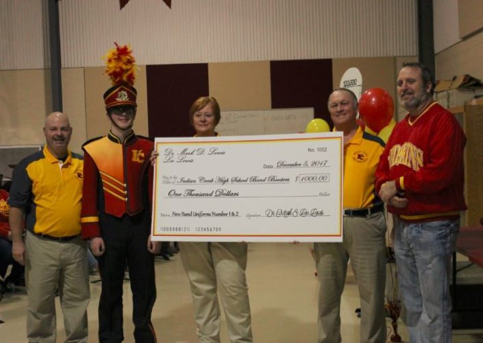 ICHS Band campaigns for new uniforms | News, Sports, Jobs - The Herald Star